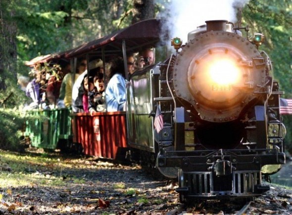 Where to see and ride trains in Oakland and Berkeley — 510 Families
